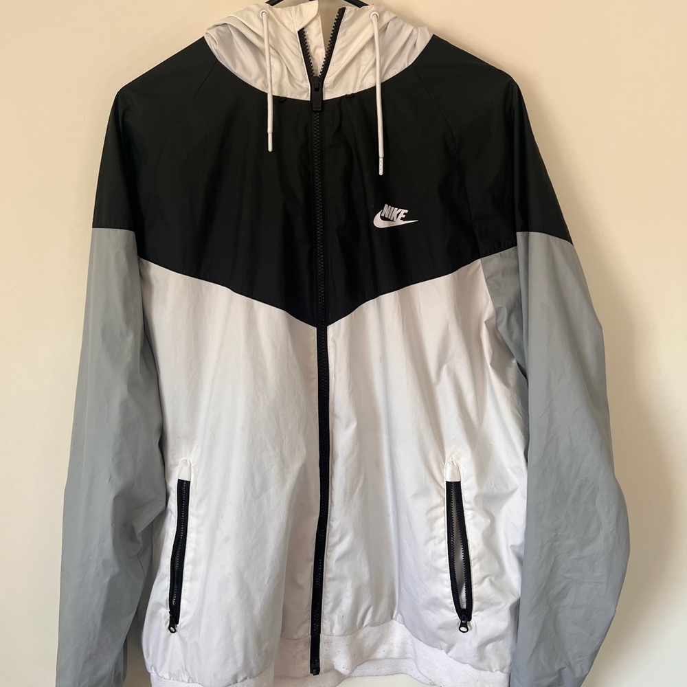 Nike Classic Windrunner Windbreaker - Gem